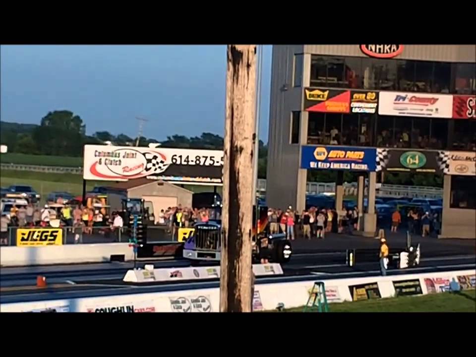 Faslube Night Of Thunder @ National Trail Racetrack - YouTube