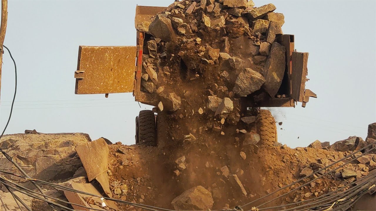 HEAVEY Rock Crusher in Action (FULL Process) Satisfying JAW CRUSHER in ...