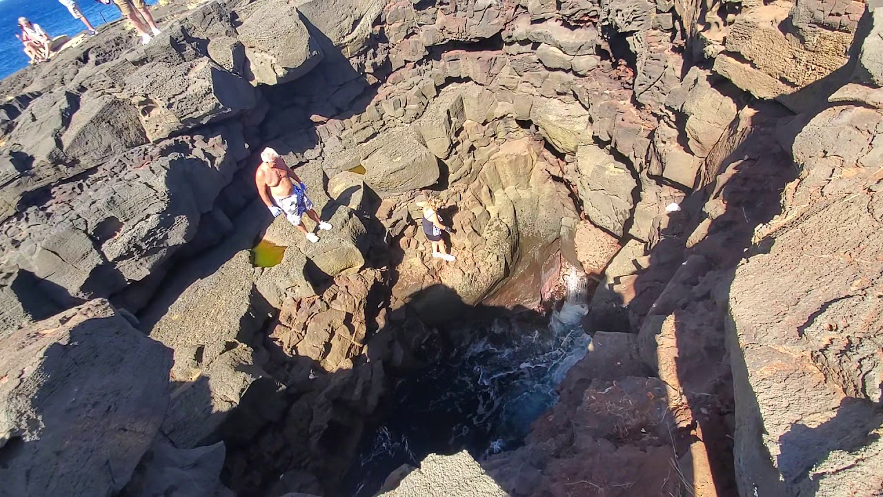 South Point Cave Jump-Big Island - YouTube
