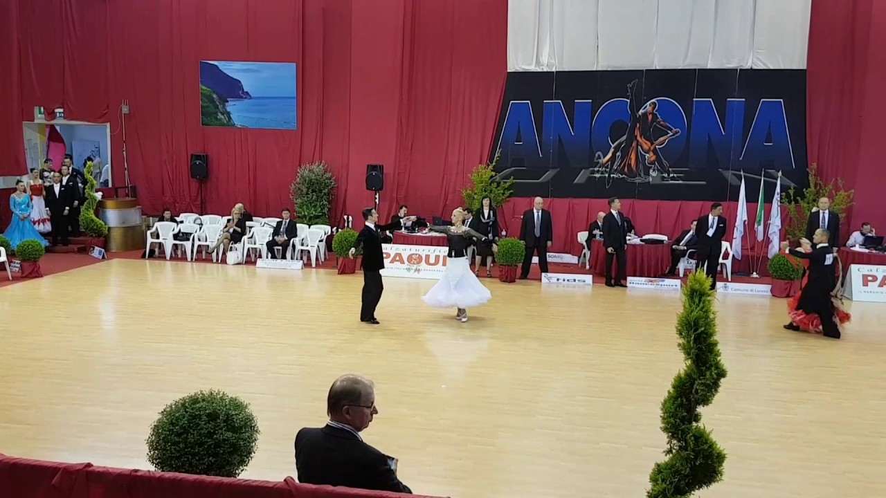 Belometti Alberto e Pini Barbara Ancona open 2017 Tango - YouTube