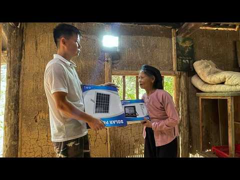 Kind CEO Luong Kien Installs solar lights for a poor elderly woman – her reaction will make you cry