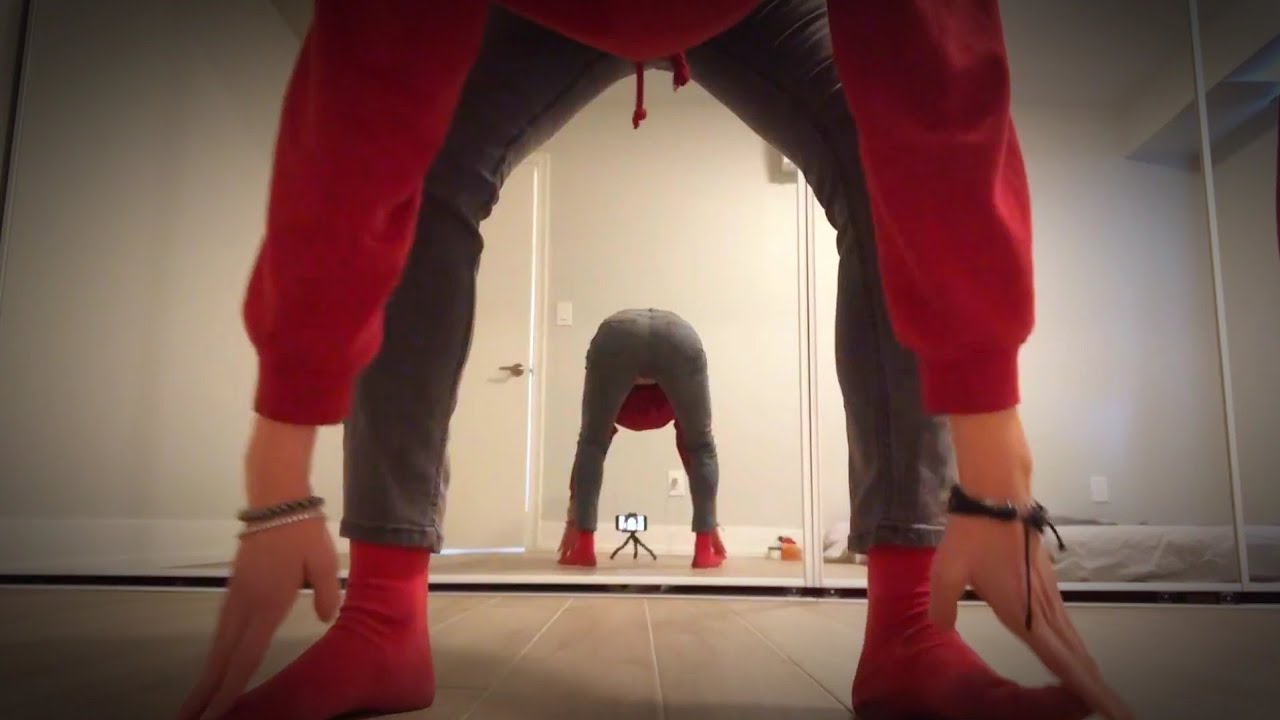 Squats in the MIRROR 😄 Squats and Planks Workout -- #throwbackthursdays ...