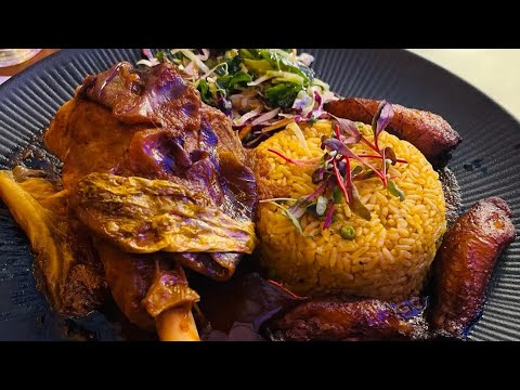 AKADI WEST AFRICAN FOOD REVIEW PDX!!! - YouTube