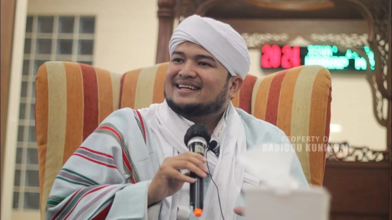 Habib Hisyam Al Habsyi - Kriteria Berpakaian Seorang Muslim - YouTube