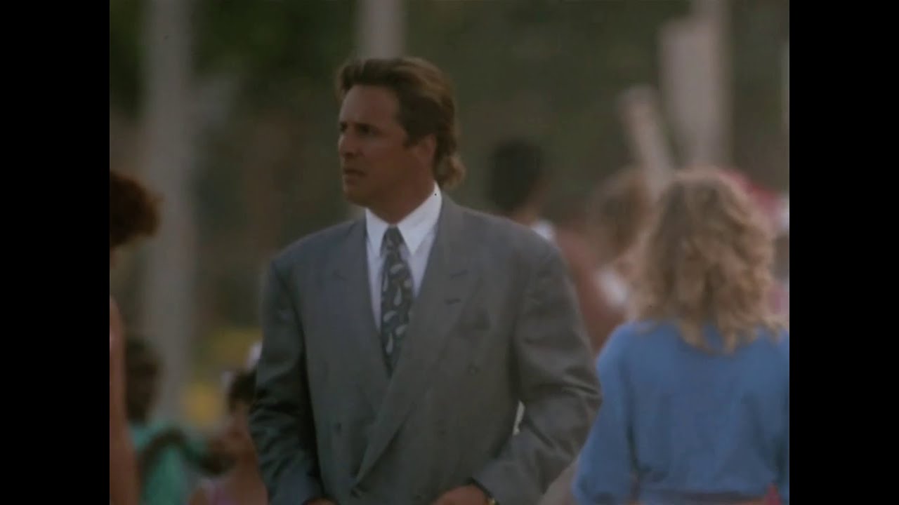 Miami Vice beautiful scene ~ Don't give up~ (Peter Gabriel ft Kate Bush ...