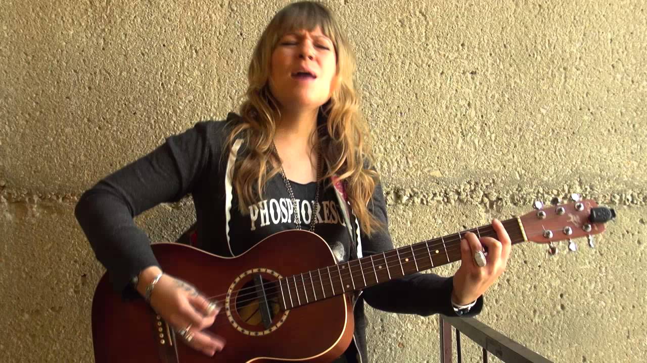 Brandy Zdan - "People Like Us" - YouTube