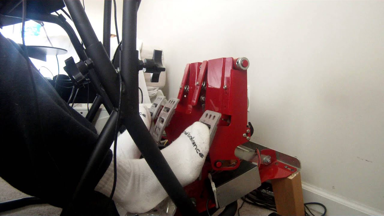 IRacing ECCI Pedals. First test on a road course. - YouTube