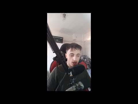 Beklenmeyen Anlık Öpüşme !