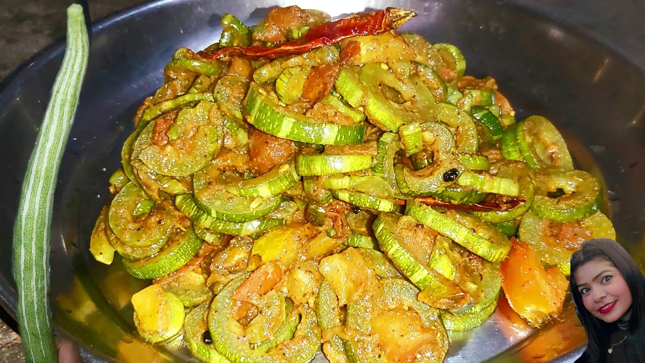 चिचिंडा की सब्जी बनाने की विधि | How to make snake gourd vegetable ...