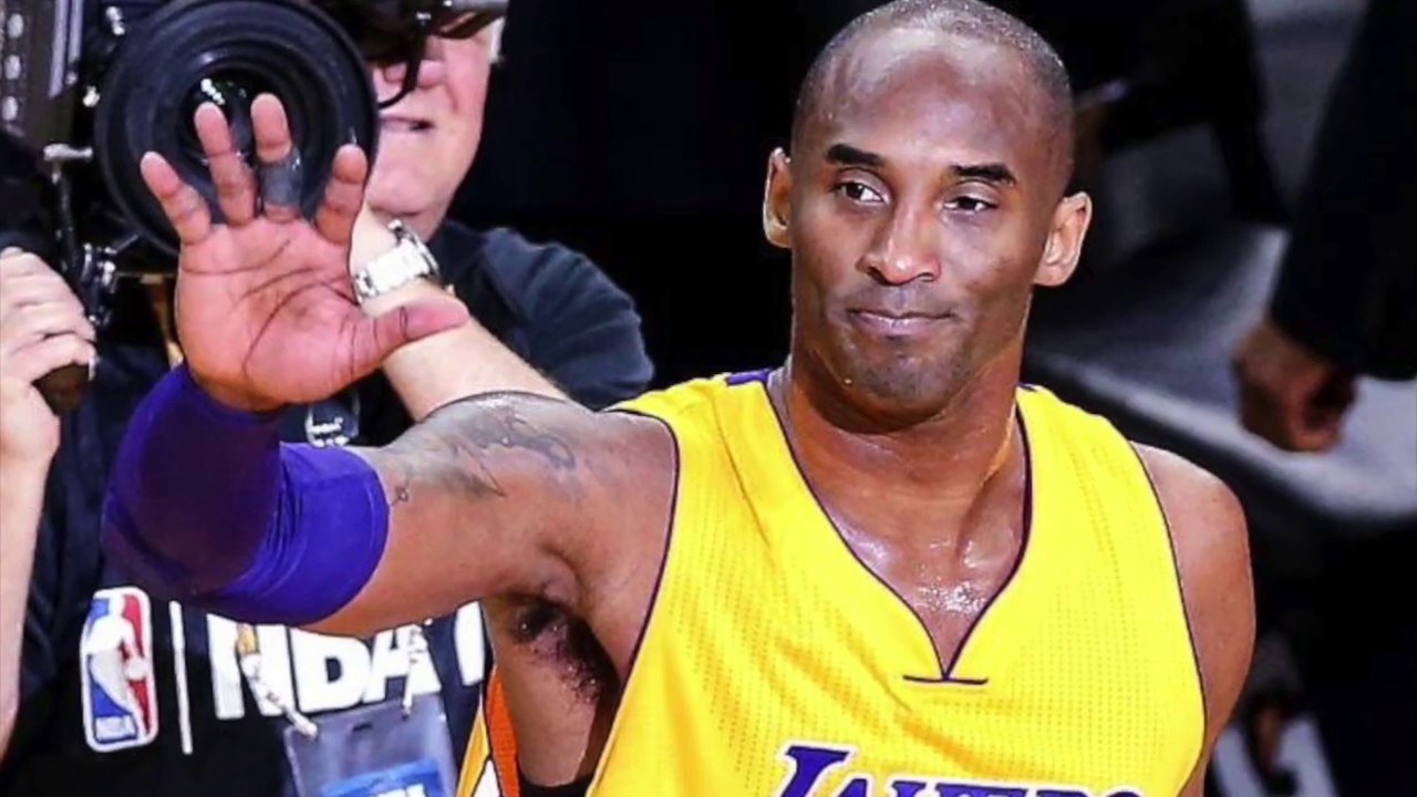Kobe Bryant (Moment Of Silence) - YouTube