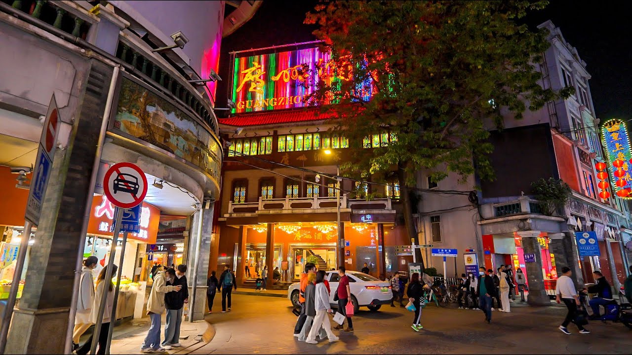 CHINA | Walking in GuangZhou tradition street 4K HDR - YouTube
