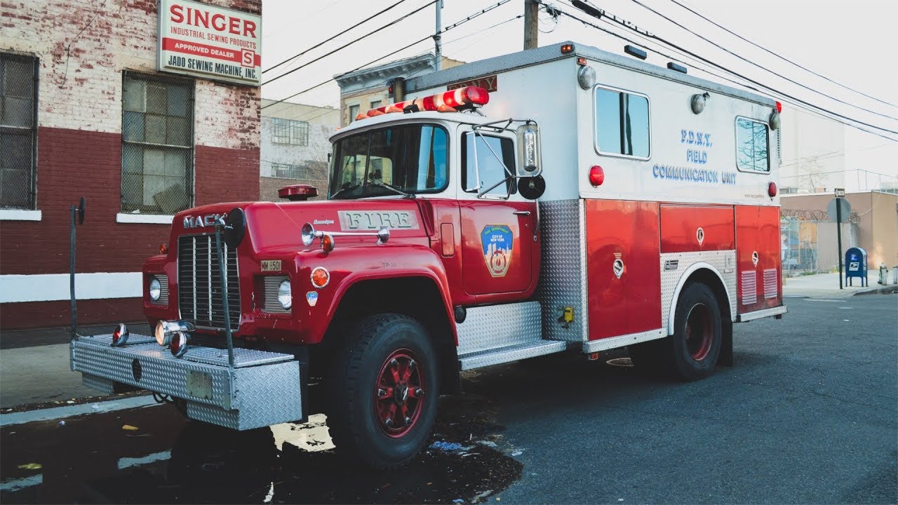 1985 FDNY Mack Field Communications Unit - Vintage FDNY Mack Firetruck ...