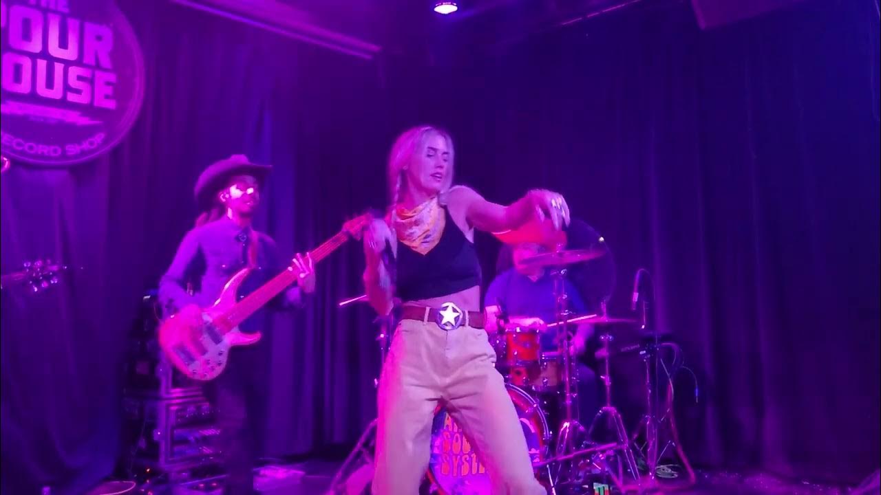 Artikal Sound System "Stayed" (live) @ The Pour House | Cowboys vs Aliens tour 2024 - YouTube