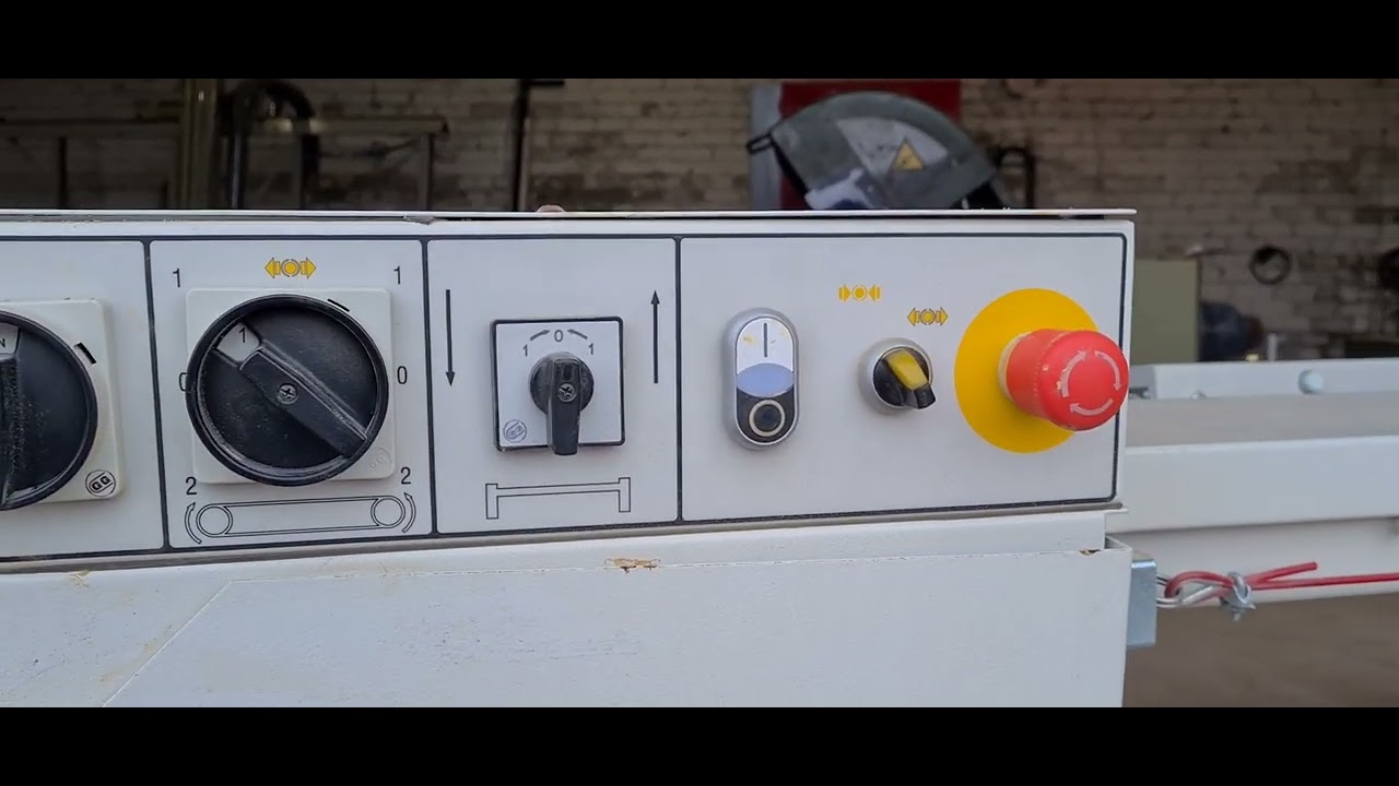 MINIMAX LS L01 - YouTube