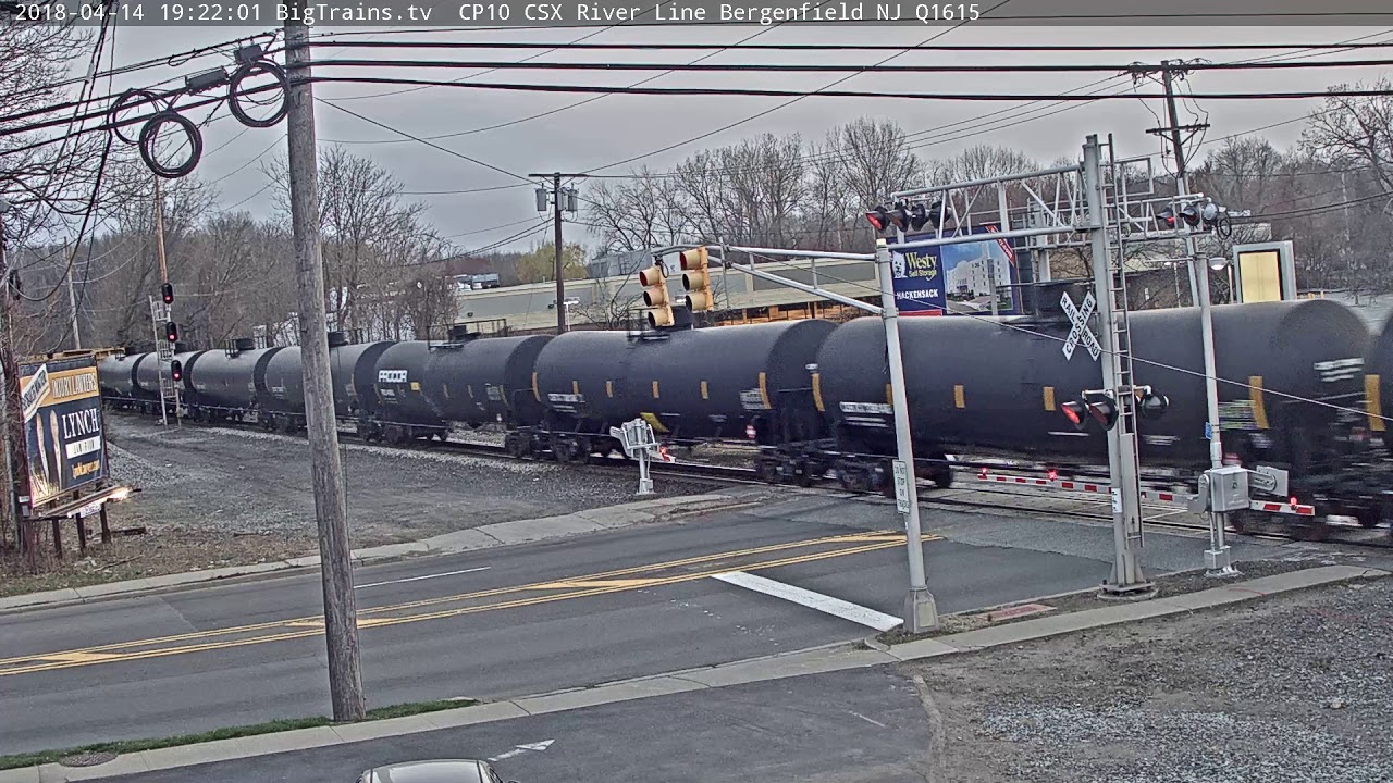BigTrains.TV April 14 2018 19:29 sb mix CSX 425, 618 Q403 - YouTube