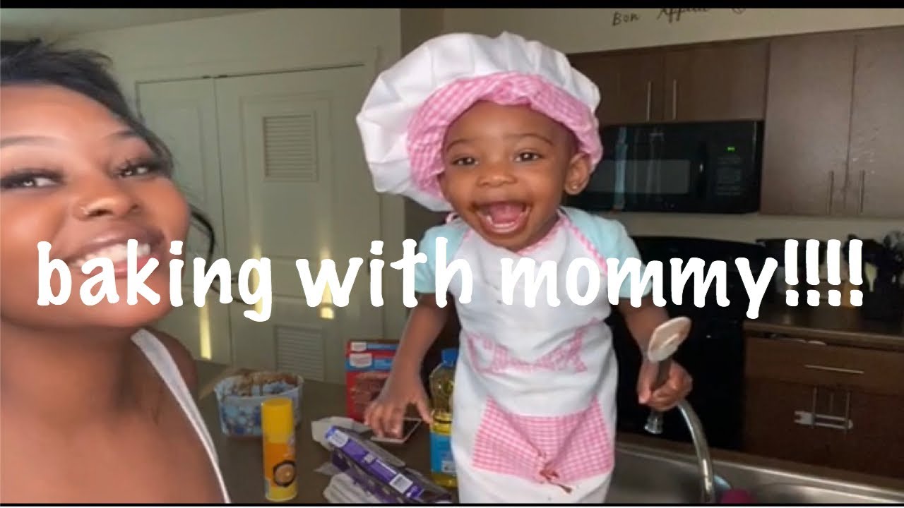 BAKING BROWNIES | mommy edition| - YouTube