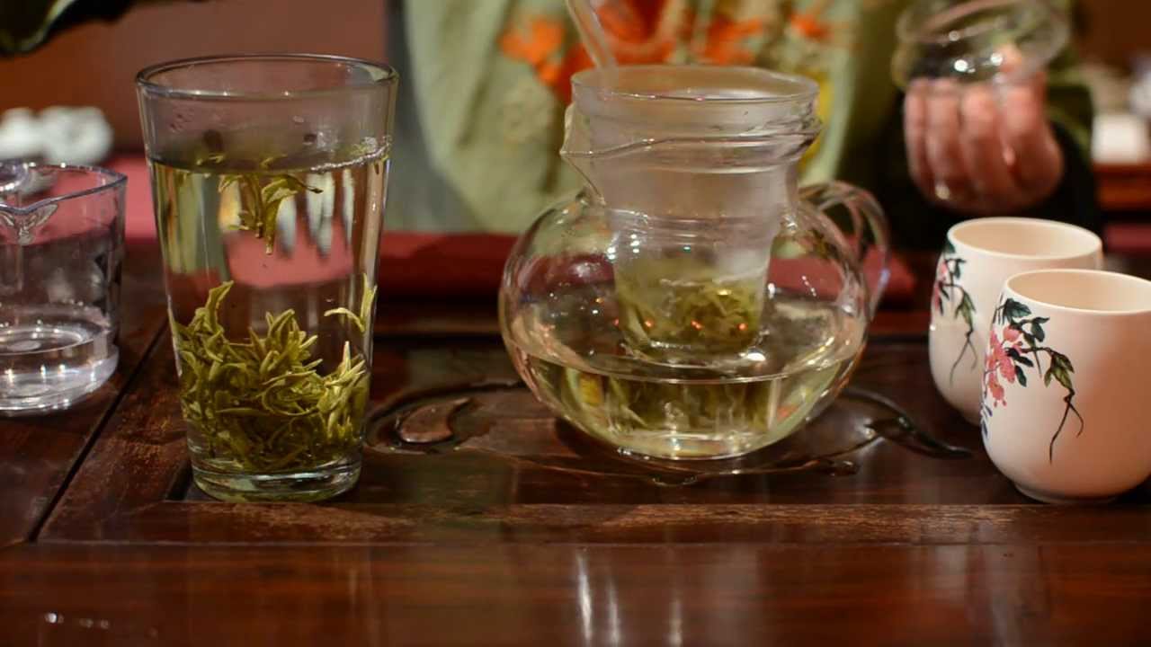 Imperial Huang Shan Mao Feng- Green Tea Brewing Guide - YouTube