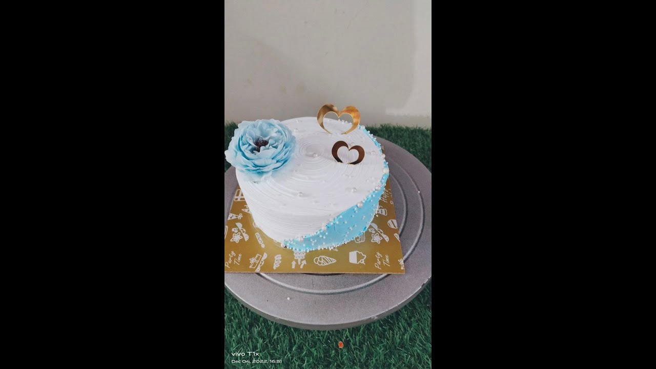 cake decorating ideas || cake decoration || round cake decoration - YouTube