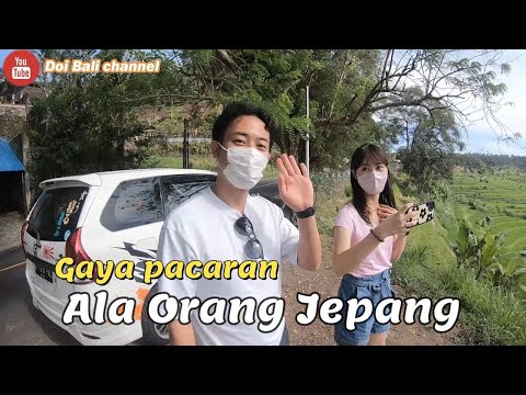 pasangan kekasih jepang saat liburan di bali