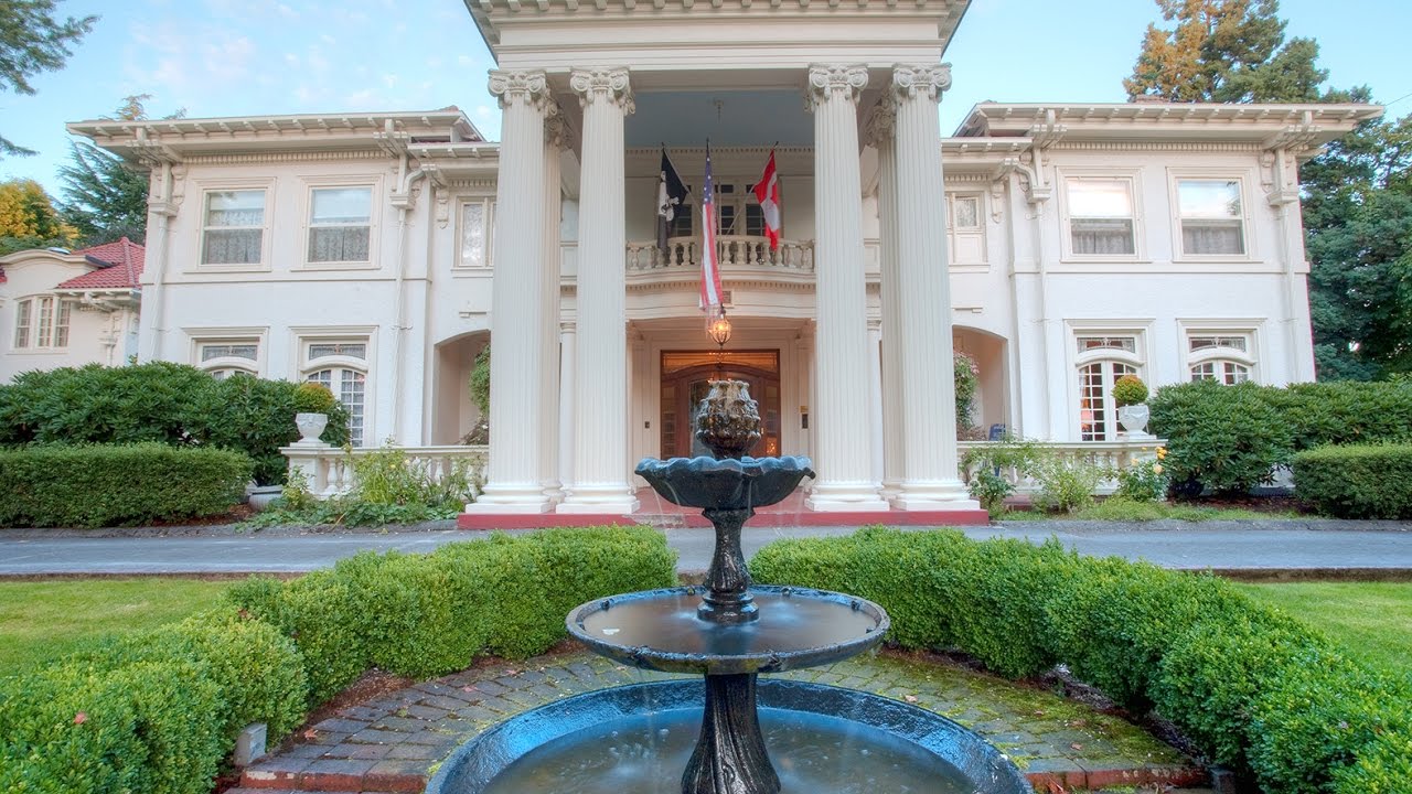 Portland's White House Walk-Thru - YouTube