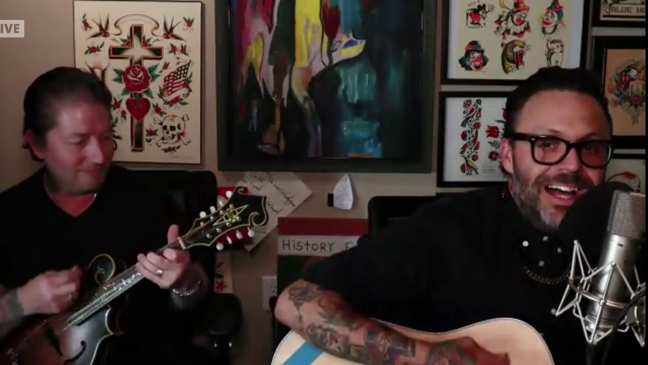 Libby I'm listening - Blue October (acoustic) Live on Stageit - YouTube