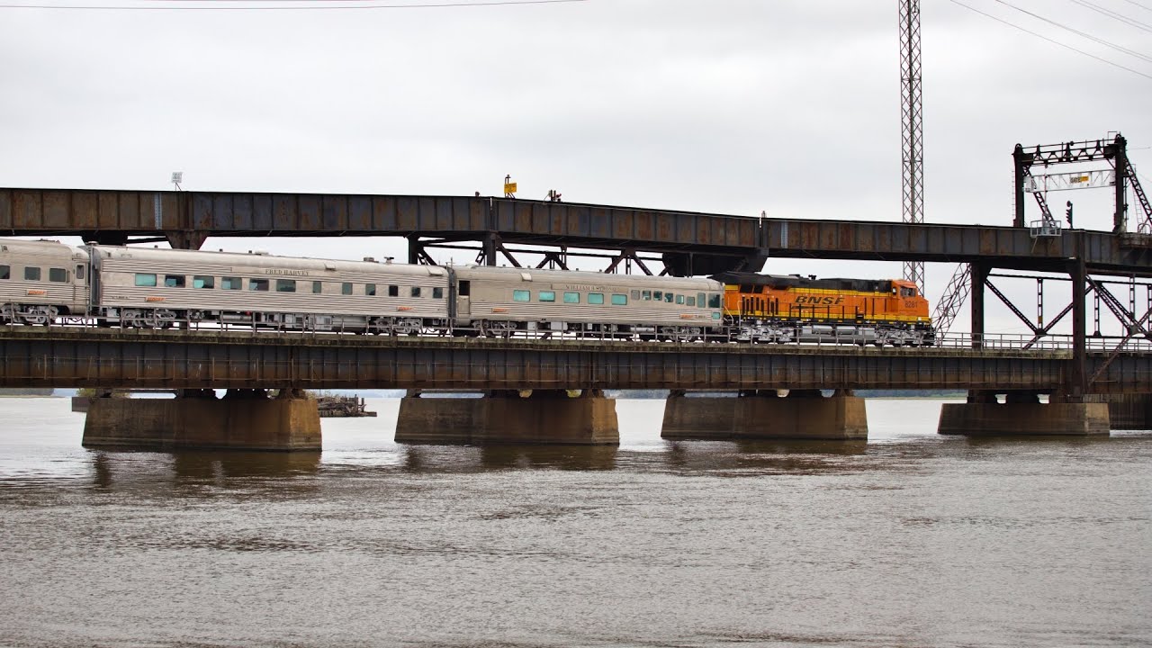 Fort Madison River & Rail Weekend Railfanning - 2 & 3 OCT 2021 - YouTube