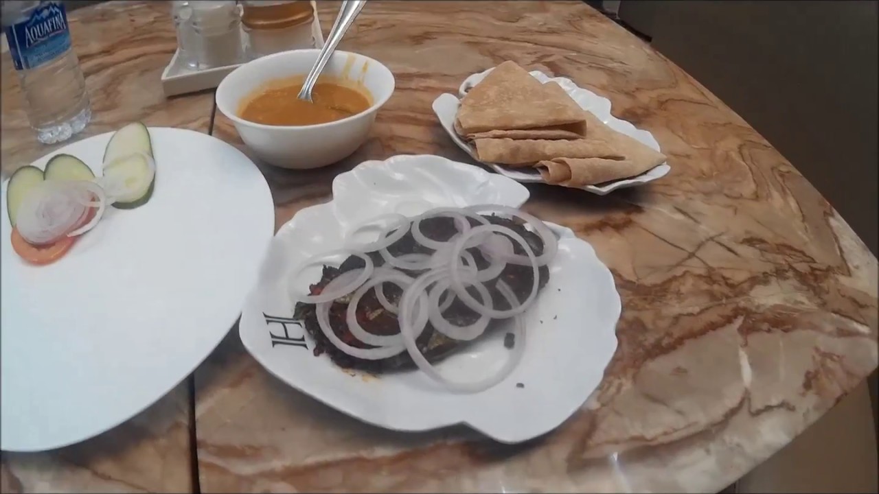 Indian Restaurant at Ruwi High Street Muscat - #AMAZING FOODS - YouTube
