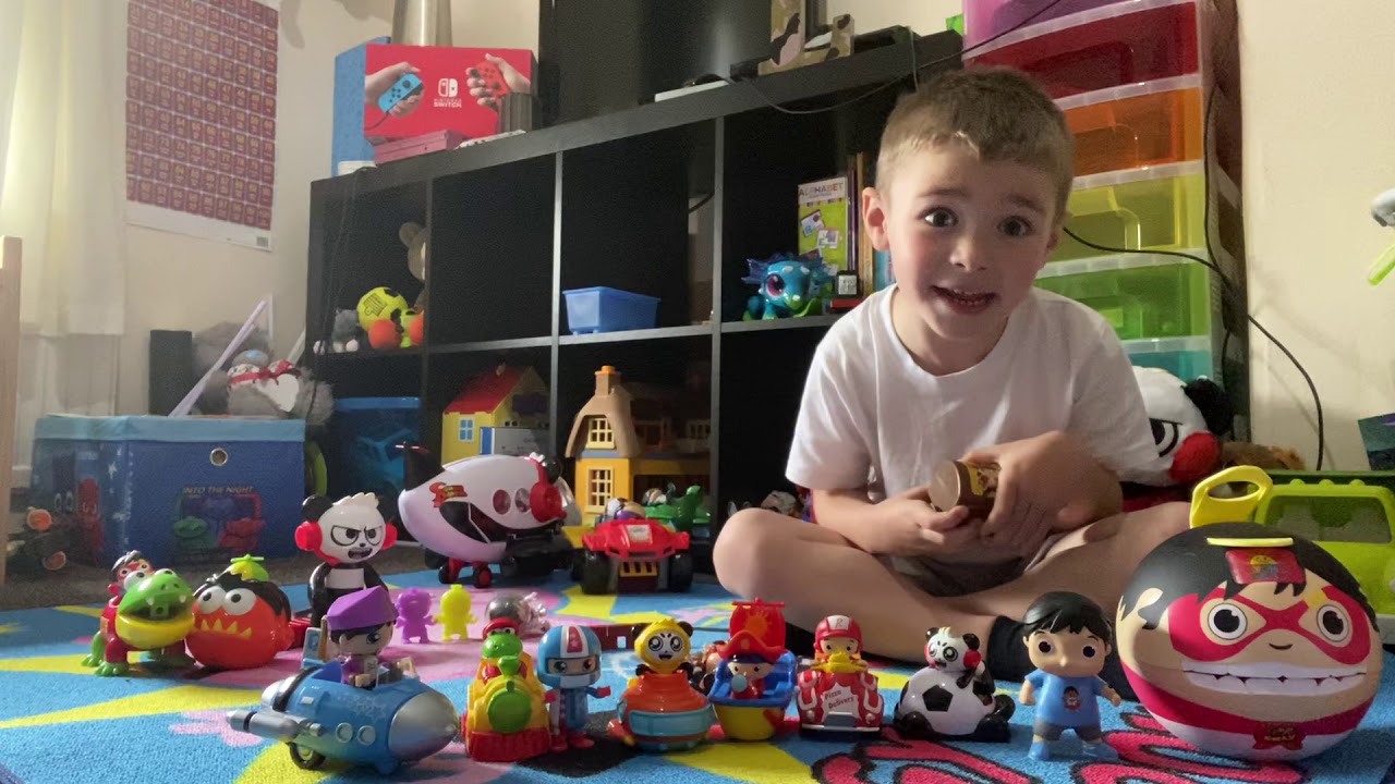 Ryans World Toys - YouTube