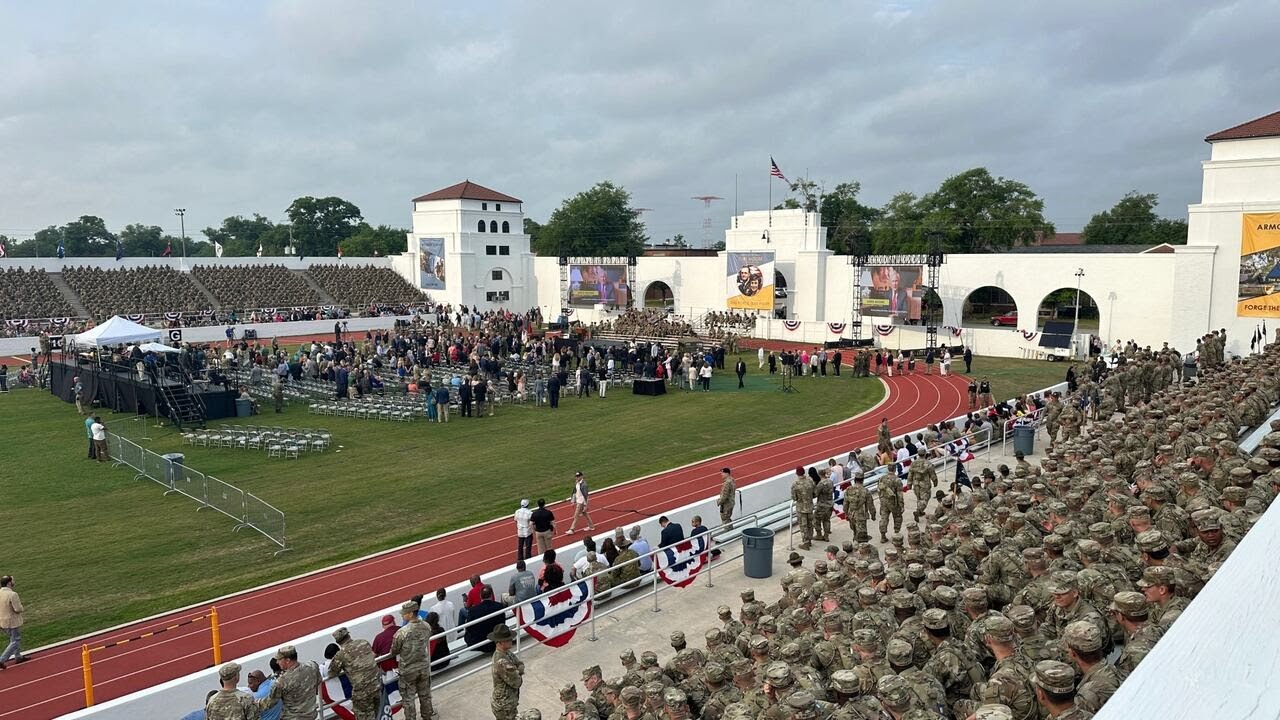 Fort Moore’s name changed back to Fort Benning - YouTube