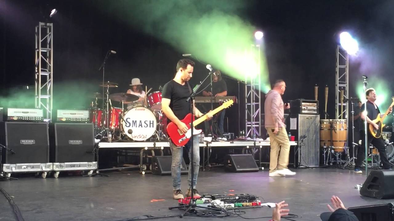 Sean Hurwitz with SmashMouth and his candy apple red Lion getting funky ...