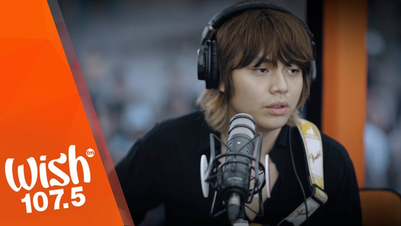 IV of Spades perform "Come Inside of My Heart" LIVE on Wish 107.5 Bus ...