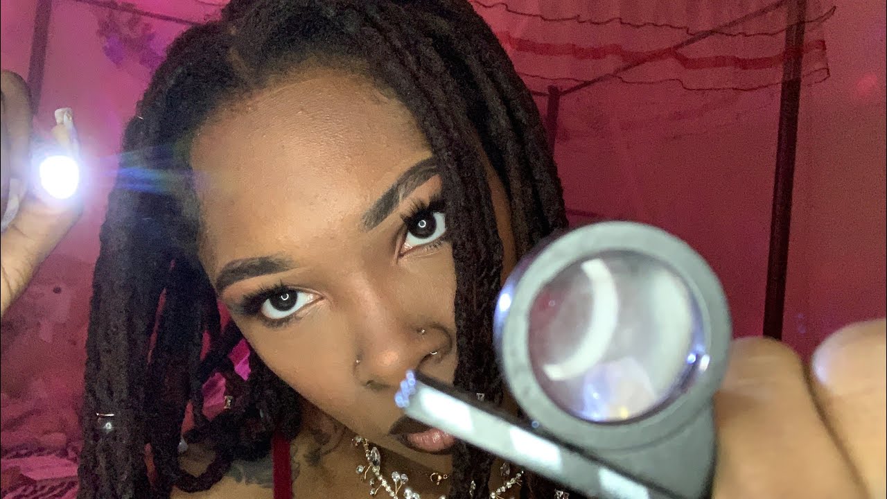 ASMR| Weird Girl Over Analyzes You 🔍🕵🏾‍♀️ - YouTube
