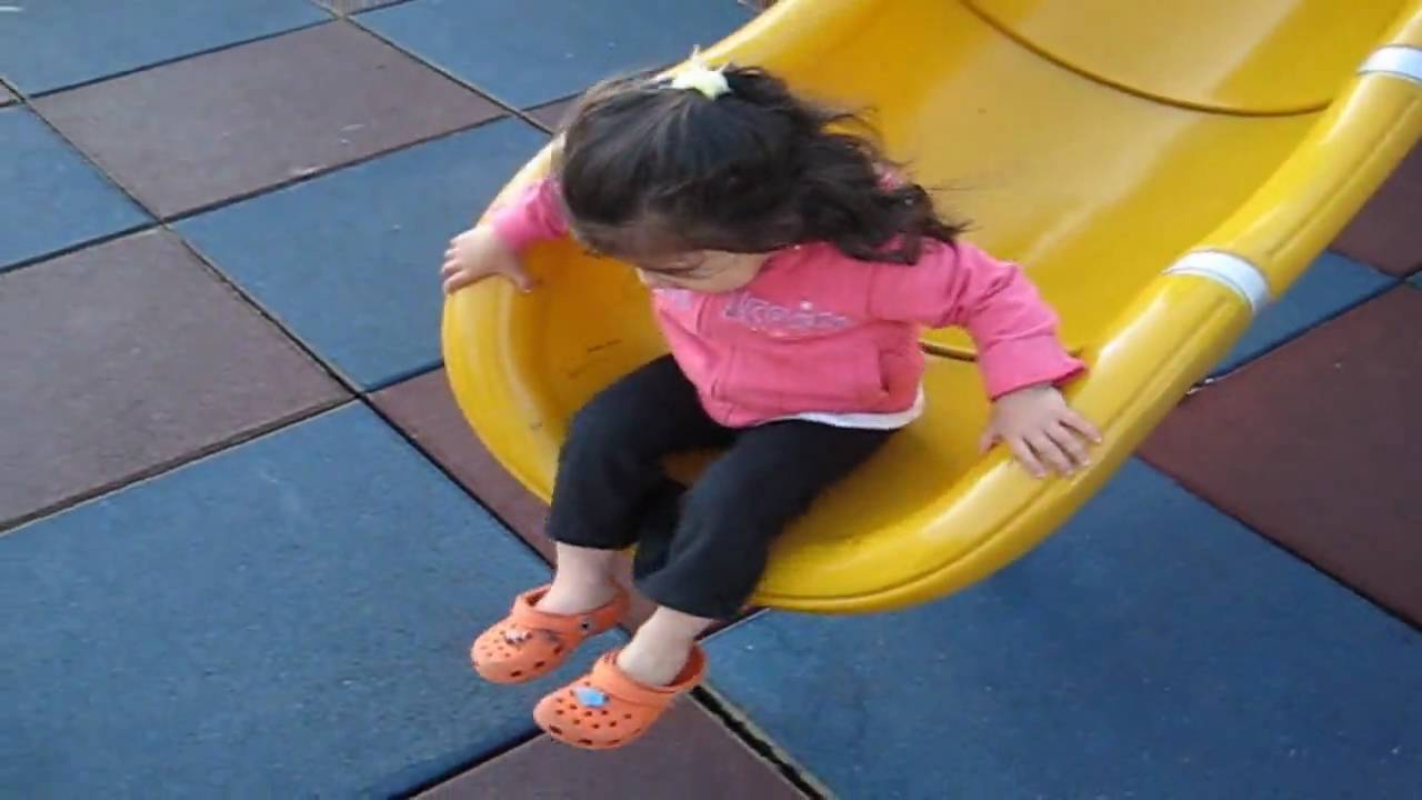 "Hi Daddy! Hi Mommy, Daddy!" - YouTube