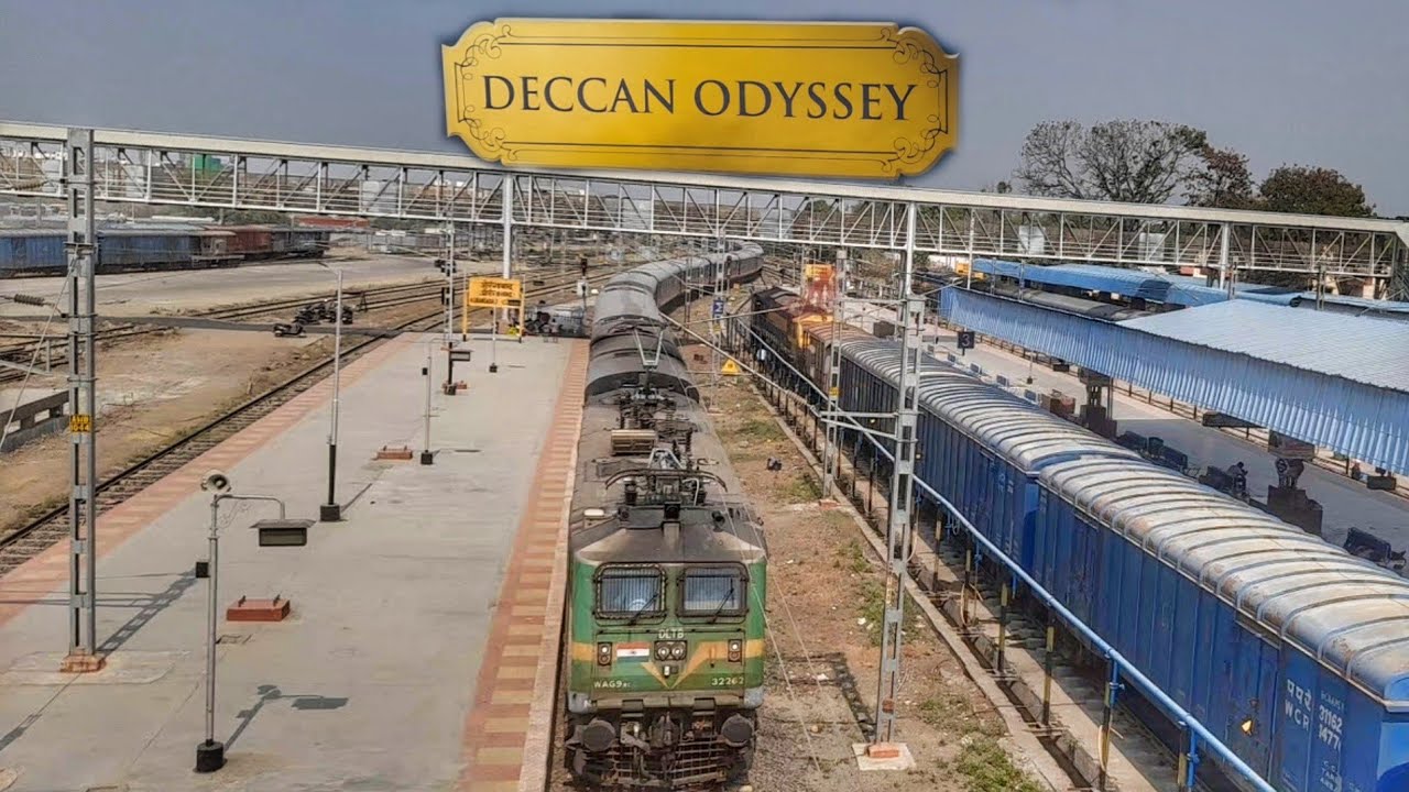 DECCAN ODYSSEY India's Most Expensive Train Entering In Aurangabad ...