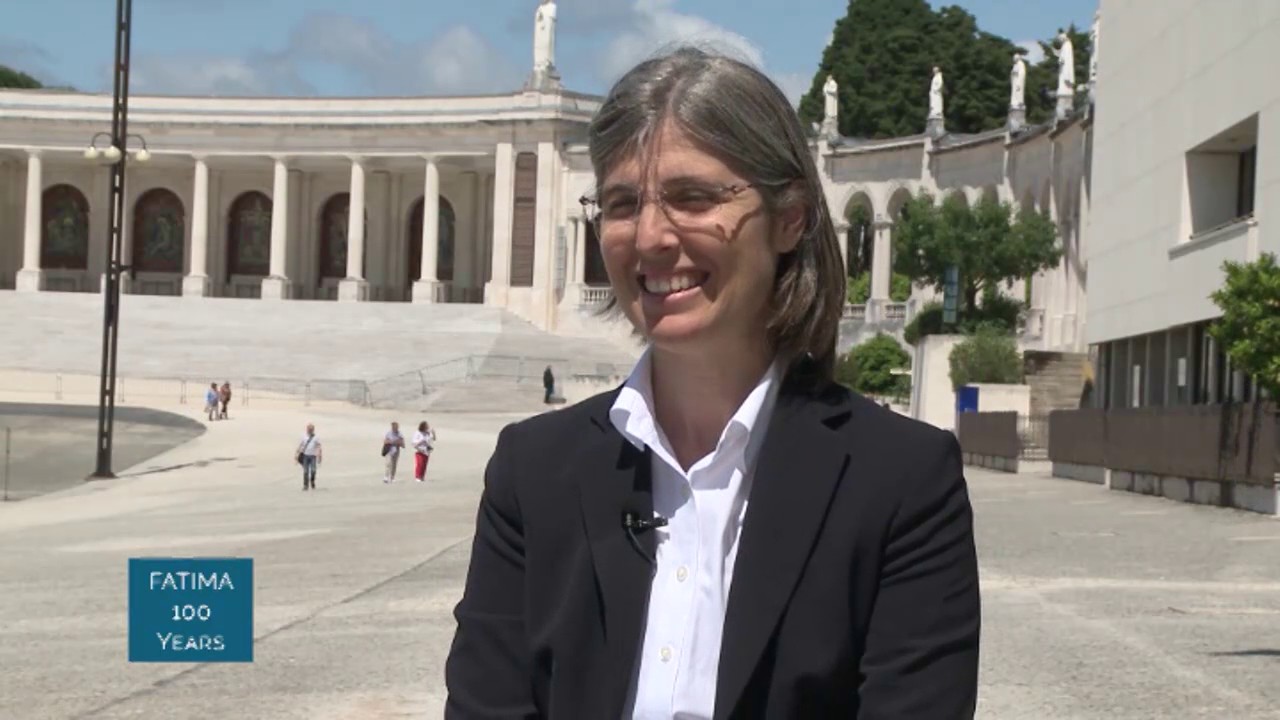 Fatima with the Franciscan Friars - YouTube