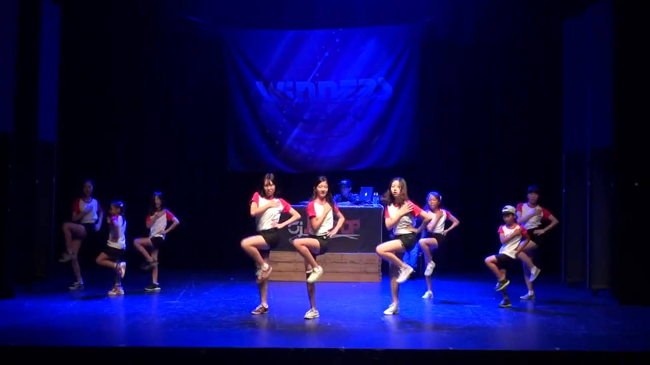 Winners Dance School 2015 8 14 신촌파티 리틀 예비 - YouTube