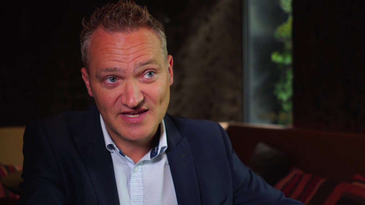 Daniel Bainbridge - Malaysia Airlines - YouTube