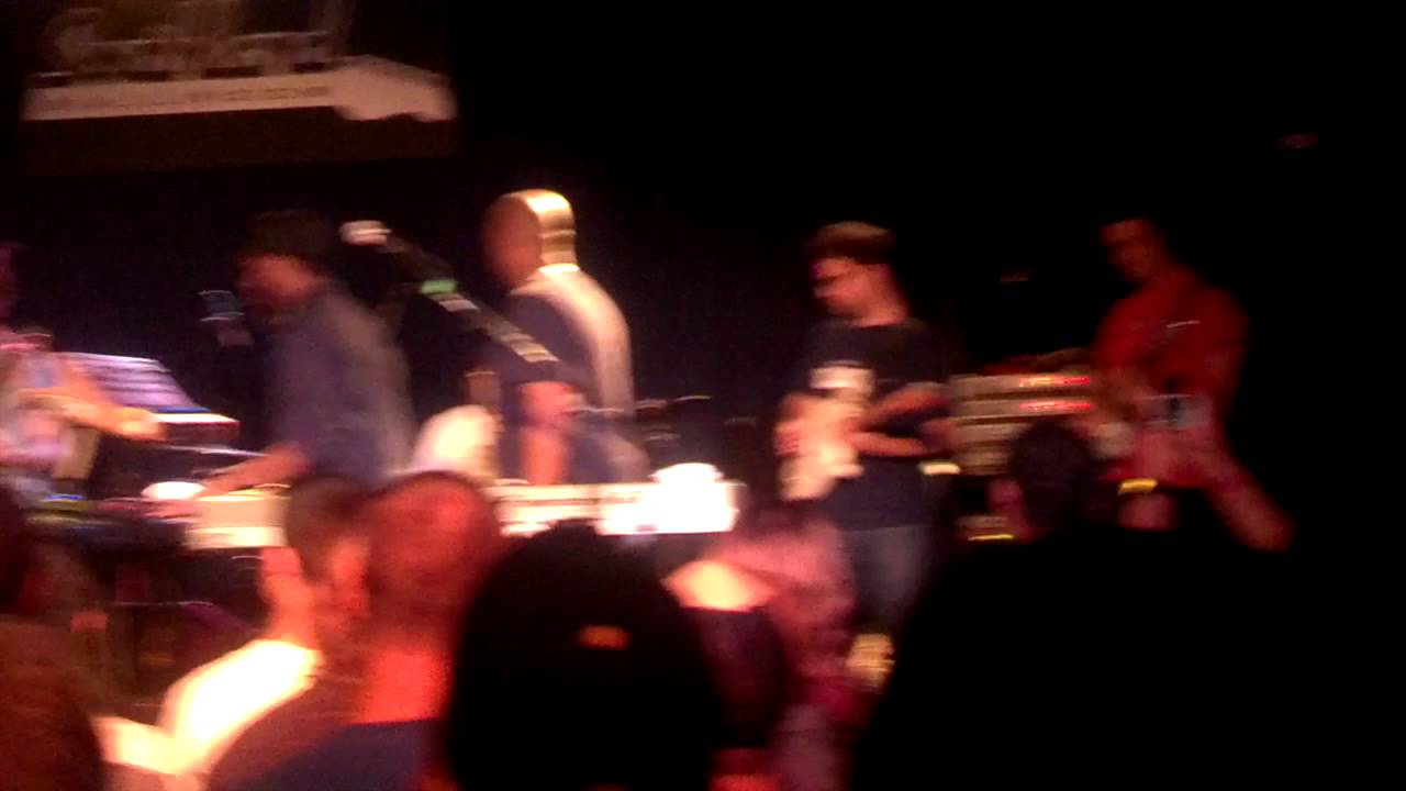 Snarky Puppy - "Thing Of Gold" feat.Shaun Martin- Awesome Solo - YouTube