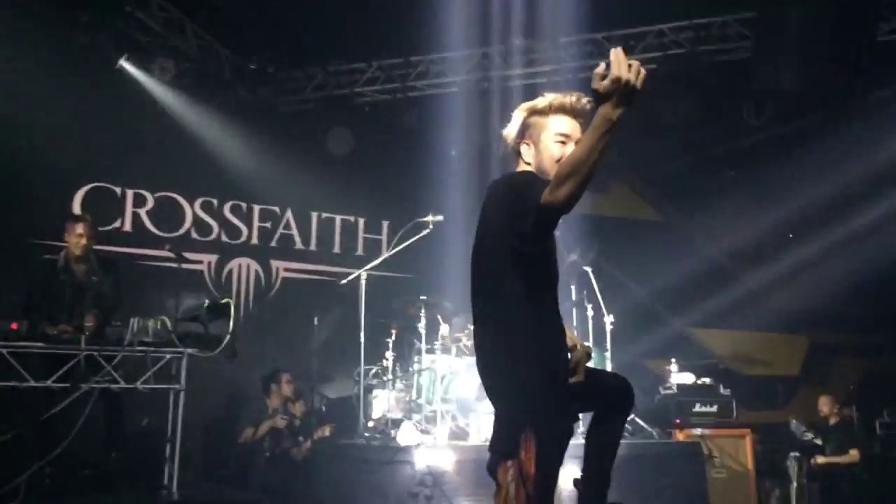 Crossfaith Live in Bangkok - NAW2016 - Teru's DJ session & Tatsuya's ...