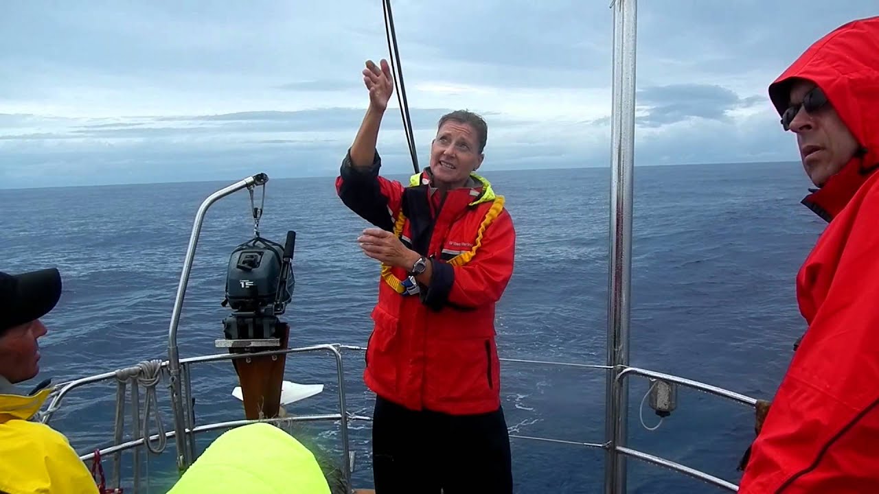 Mast Bend vs Rake - YouTube