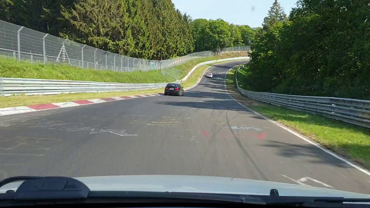 Nürburgring Nordschleife - Suzuki Swift + Porsche Cayman 981 S - YouTube