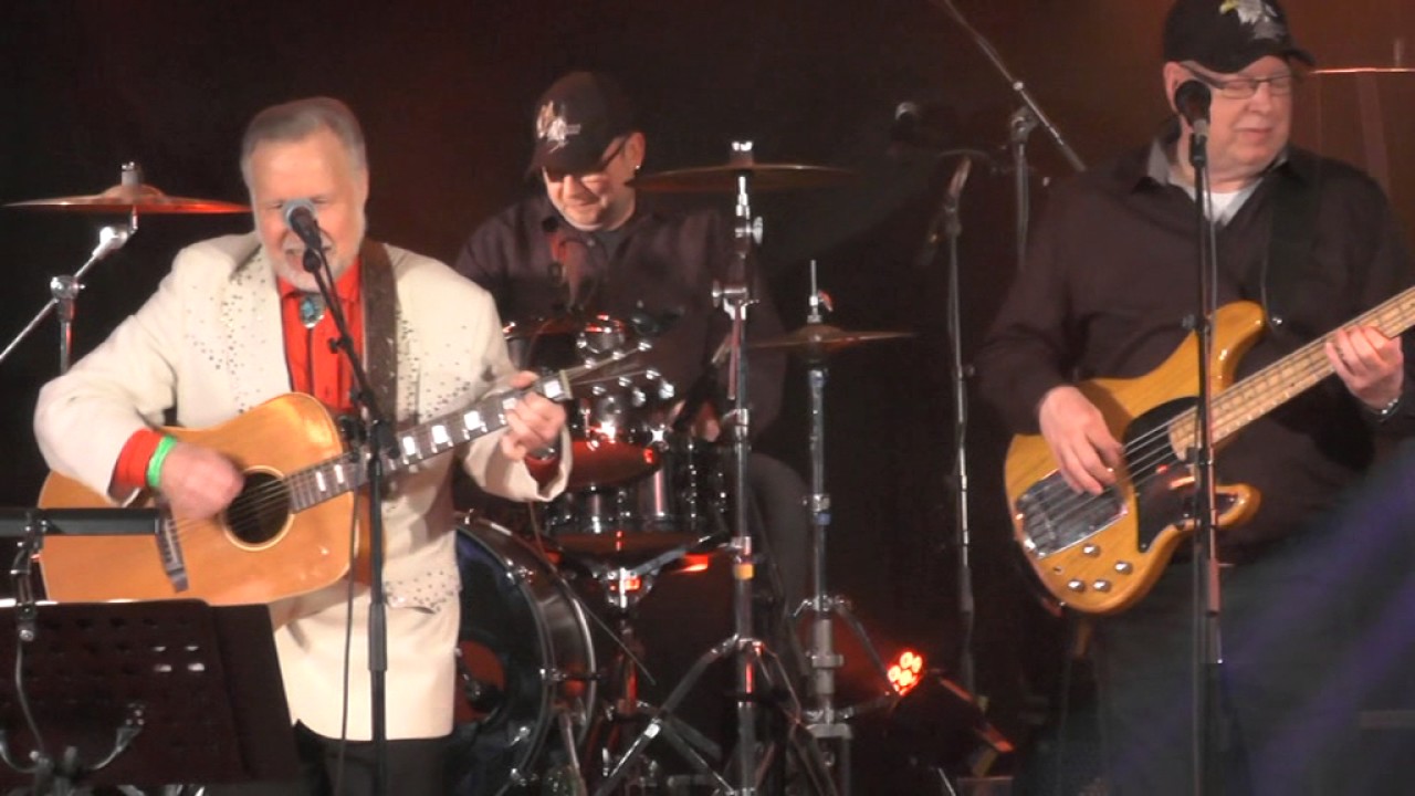 Hank Rose and the Swinging Horses / Part 2 - YouTube