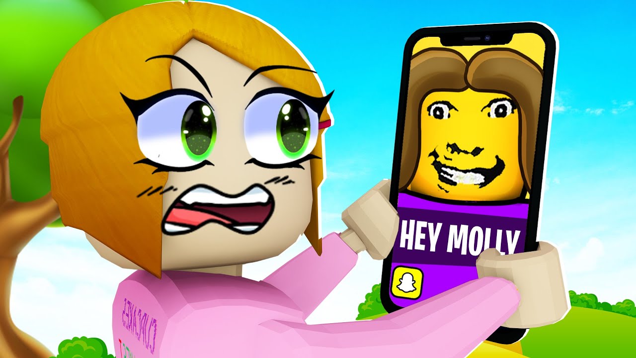 Spying On My Weird Strict MOM In Roblox Snapchat! - YouTube