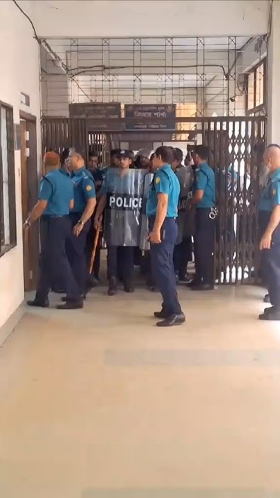 Thak Otit kisu komu nah 😀#M_M_MONIRUL#foryou #duet #shots #youtube#police - YouTube