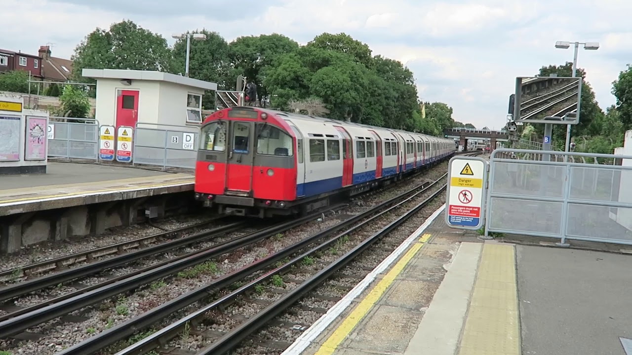 London Underground Piccadilly Line 1973 Stock Trains At Northfields 8 ...
