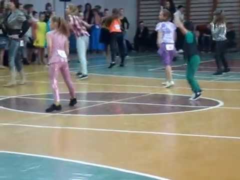 37 Modern Basic A sokis