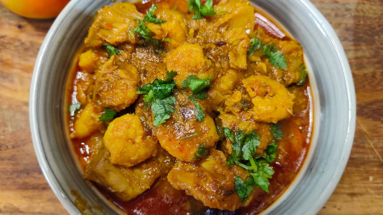 Echor chingri curry / Jackfruit vegetable with prawn recipe - YouTube