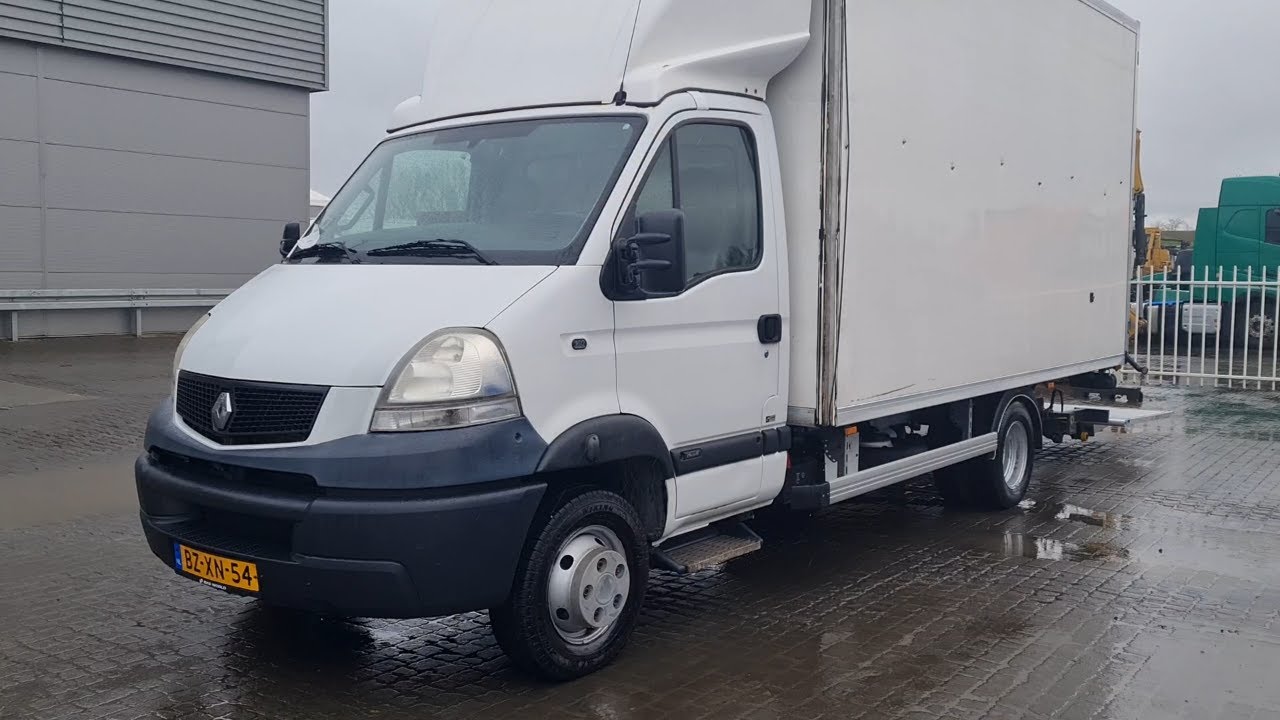70161661 Renault Mascott - YouTube