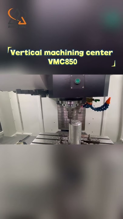 El centro de mecanizado vertical VMC850 está procesando - YouTube