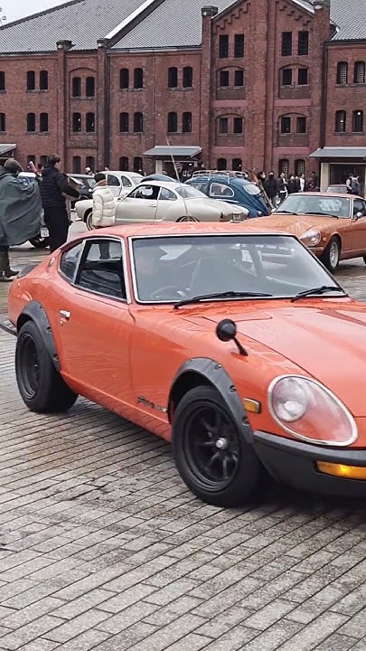 フェアレディZアベンジャーズ、130Z、240Z、旧車 - YouTube
